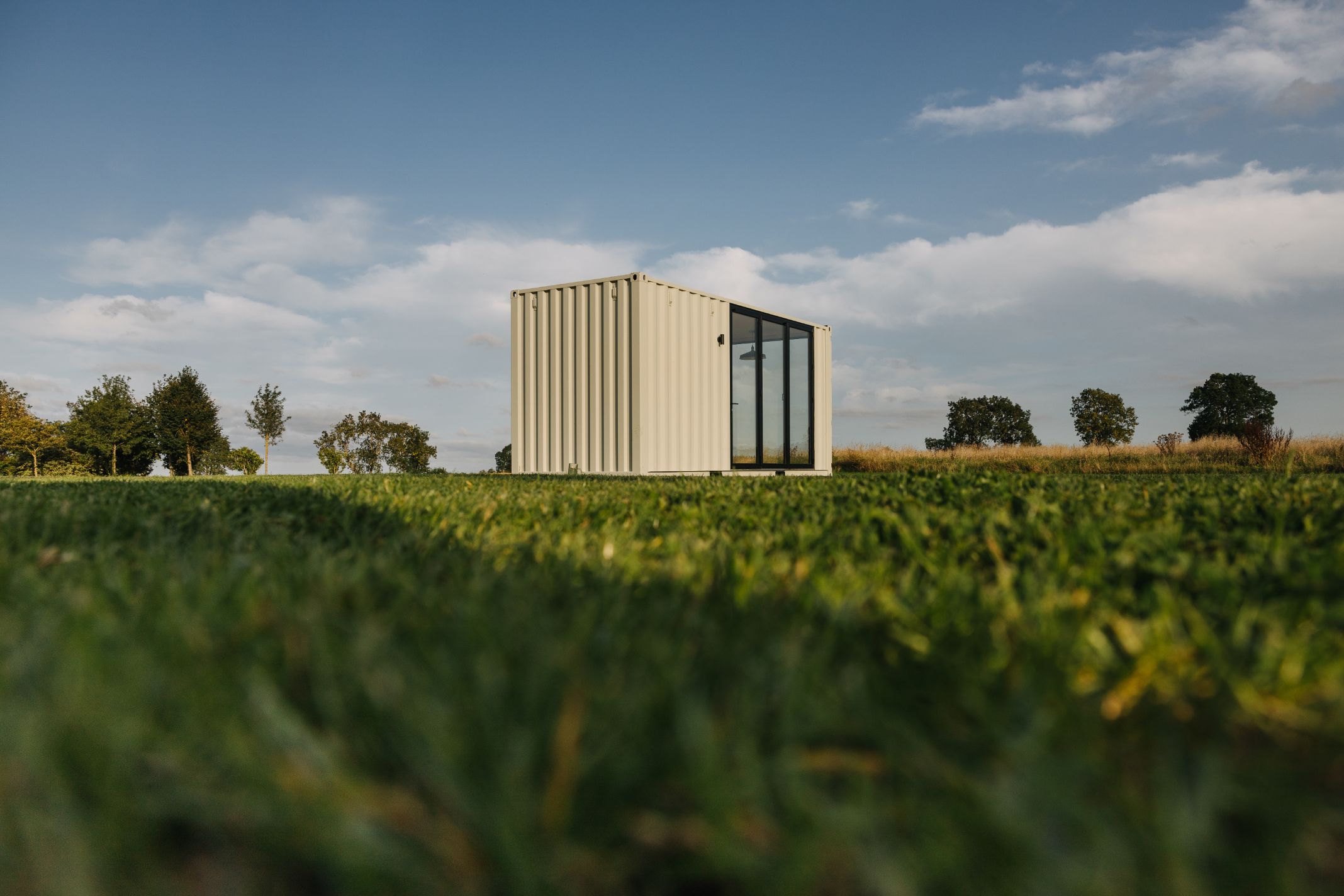 Embrace Freedom: The Transformative Benefits of Living Off Grid – LOFT